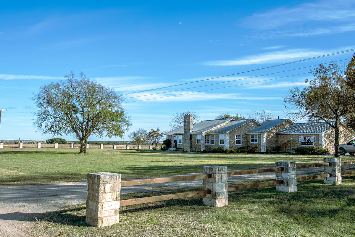 Spacious Ranch Homes in Glen Rose, TX | Rough Creek Lodge
